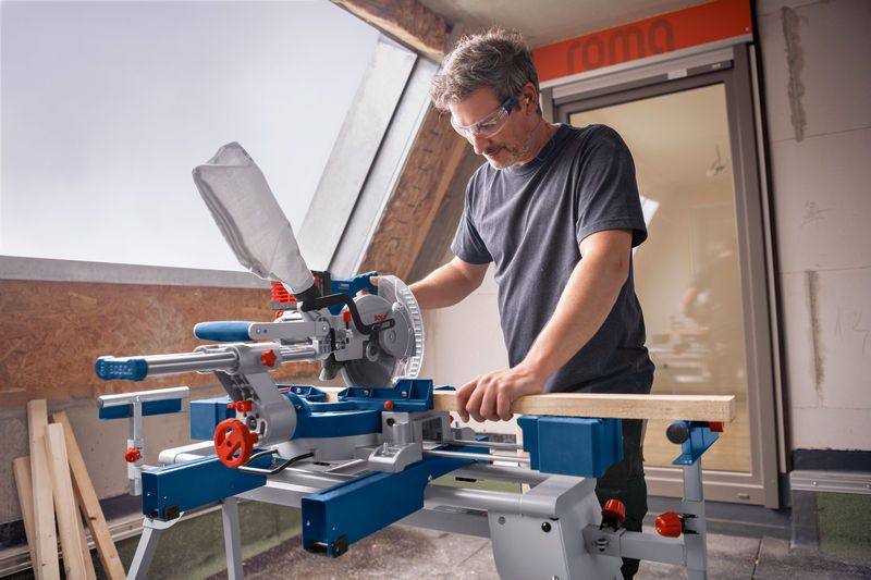 Gcm 18v 216 D Cordless Mitre Saw Biturbo Bosch Professional