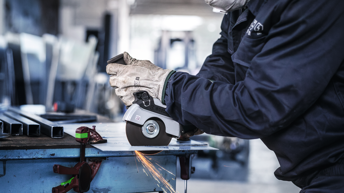 PRO Stainless Steel and Metal Bonded Cutting Disc - Bosch Professional